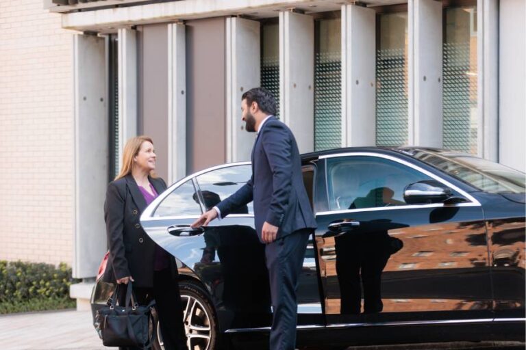 Limousine Hire Brisbane | Airport Transfers | Hughes